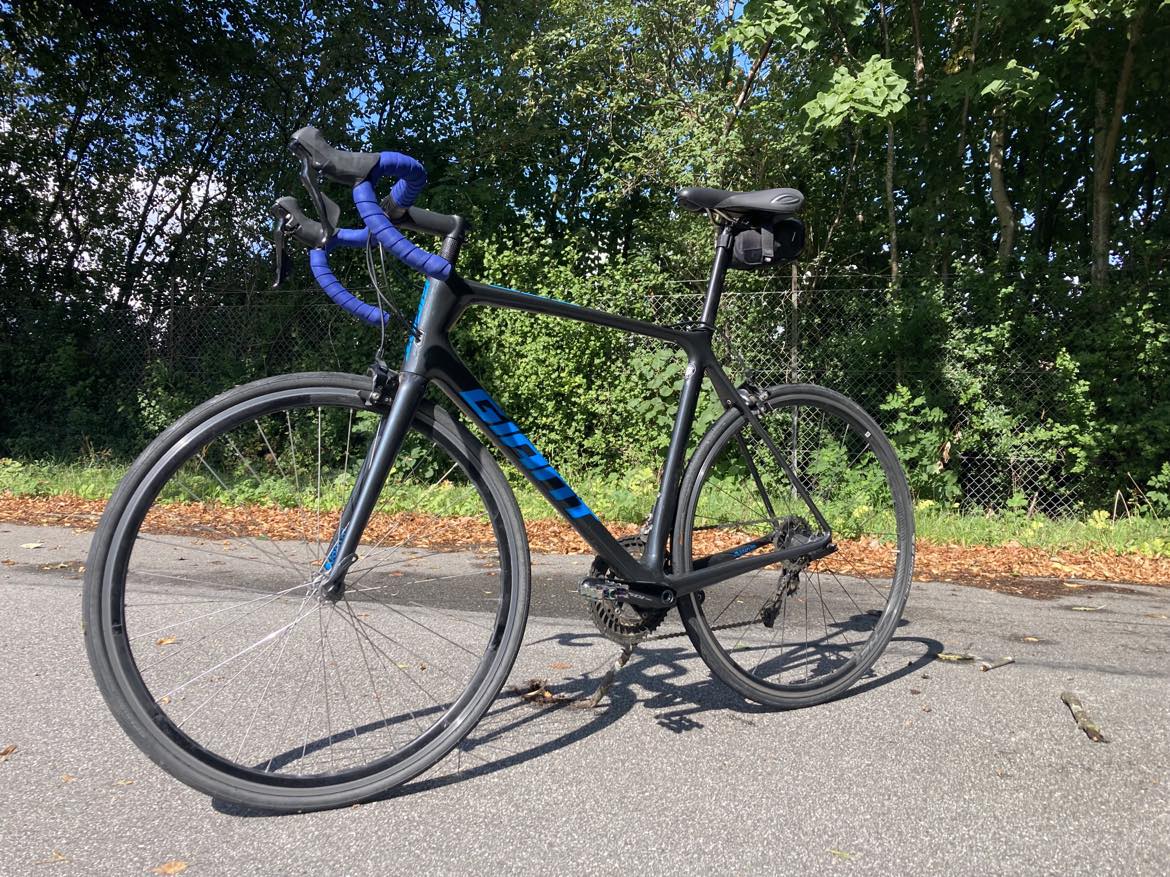 Giant Carbon Racercykel - El Garagen